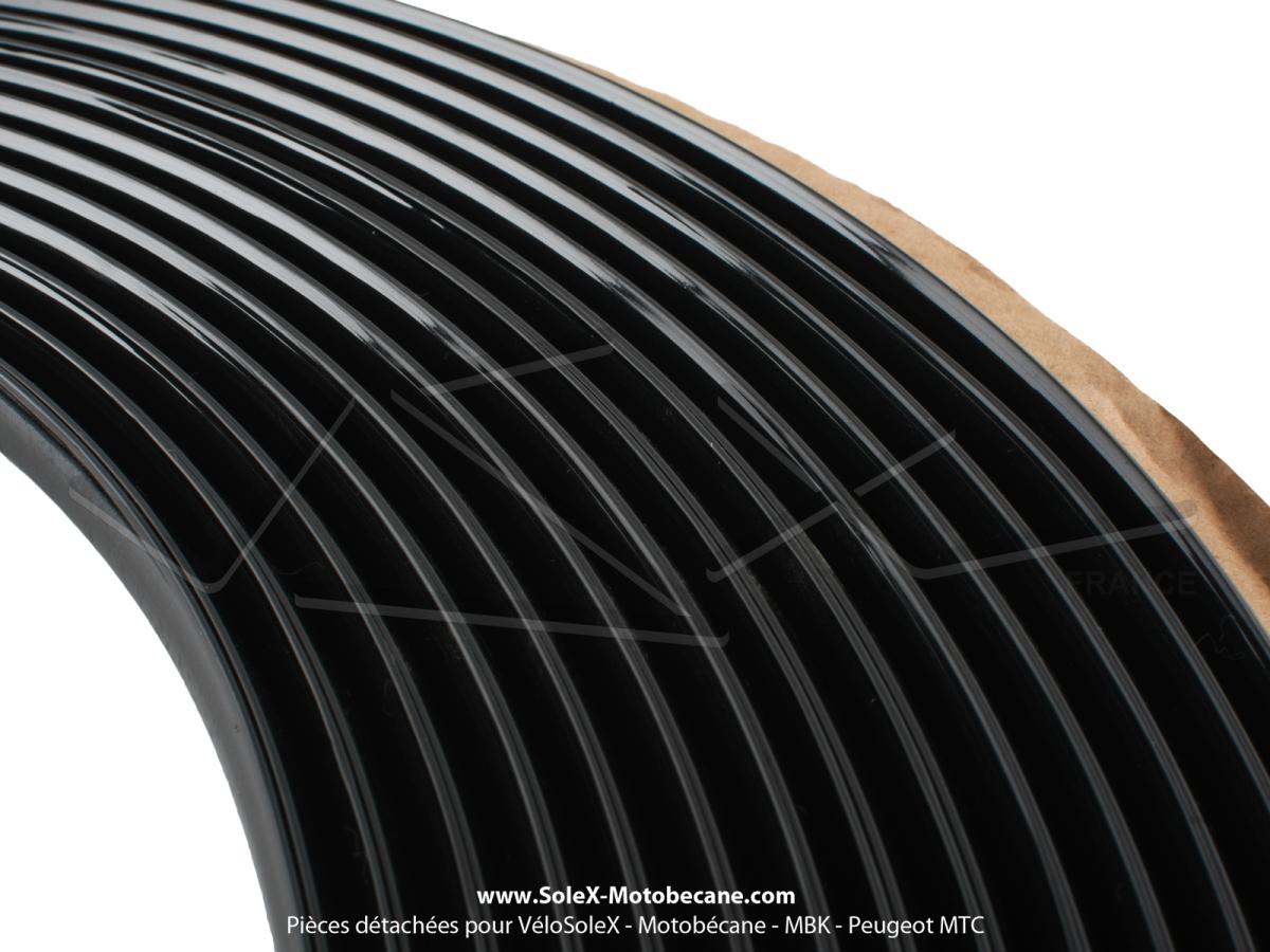 Jonc plastique noir 7x10mm de poutre centrale (Enjoliveur / Baguette ...